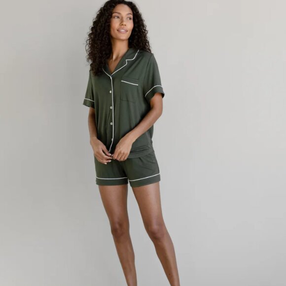 cozy earth | Intimates & Sleepwear | Cozy Earth Bamboo Pajama Sets With ...